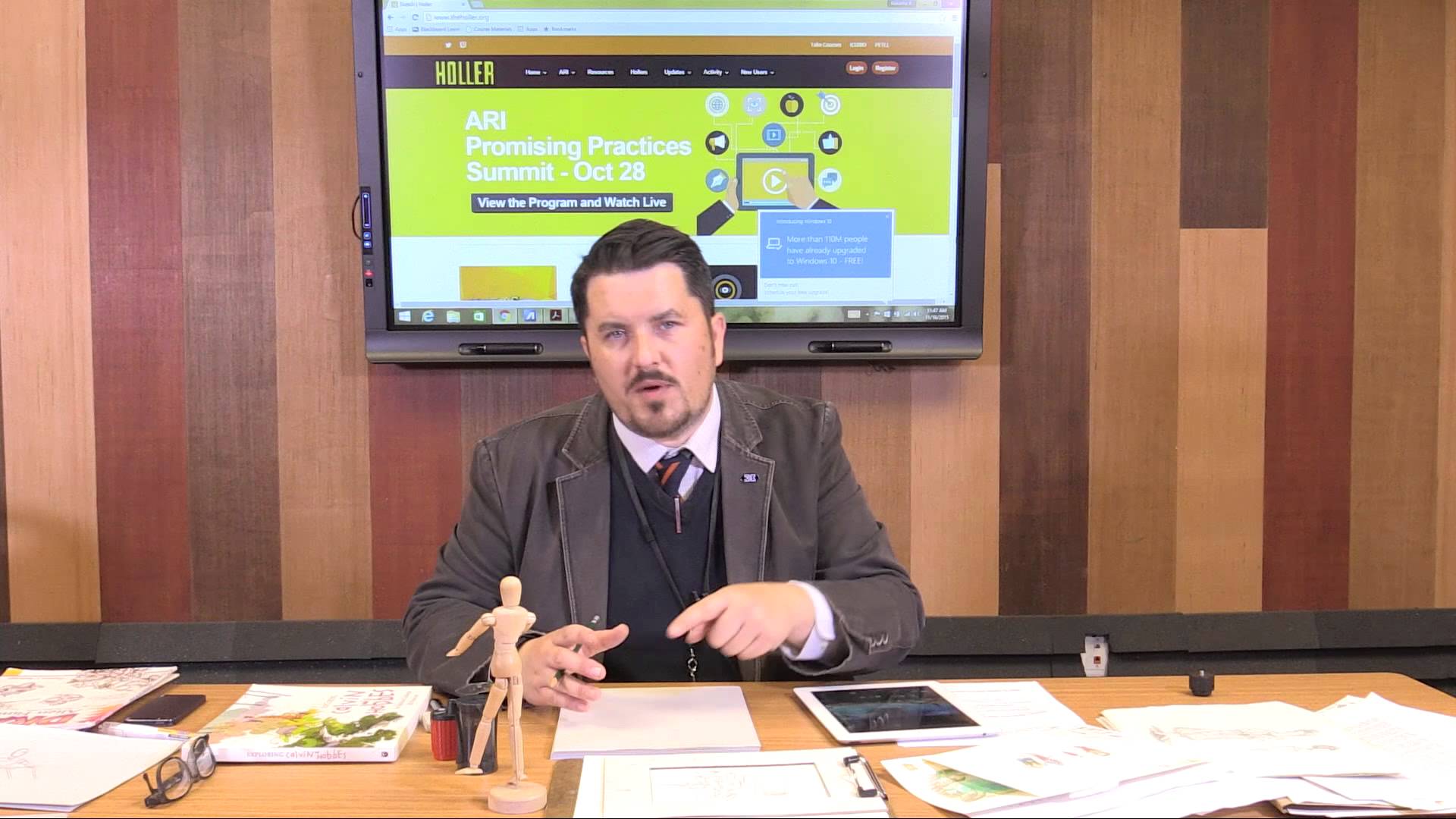 Virtual Art Gallery Drawing Tutorial - The Holler