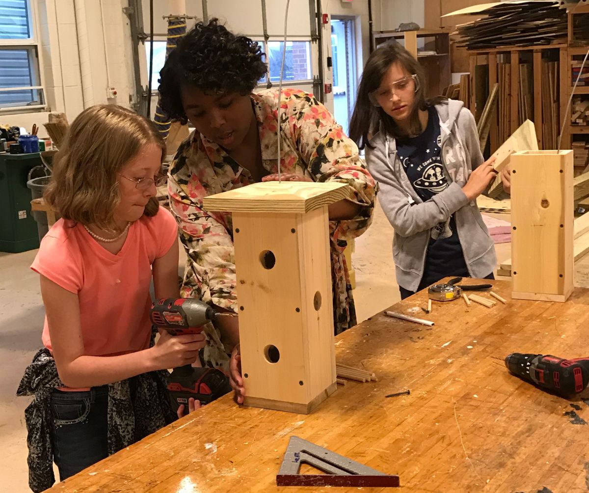 Girls CAN Use Power Tools and Hammers! - The Holler